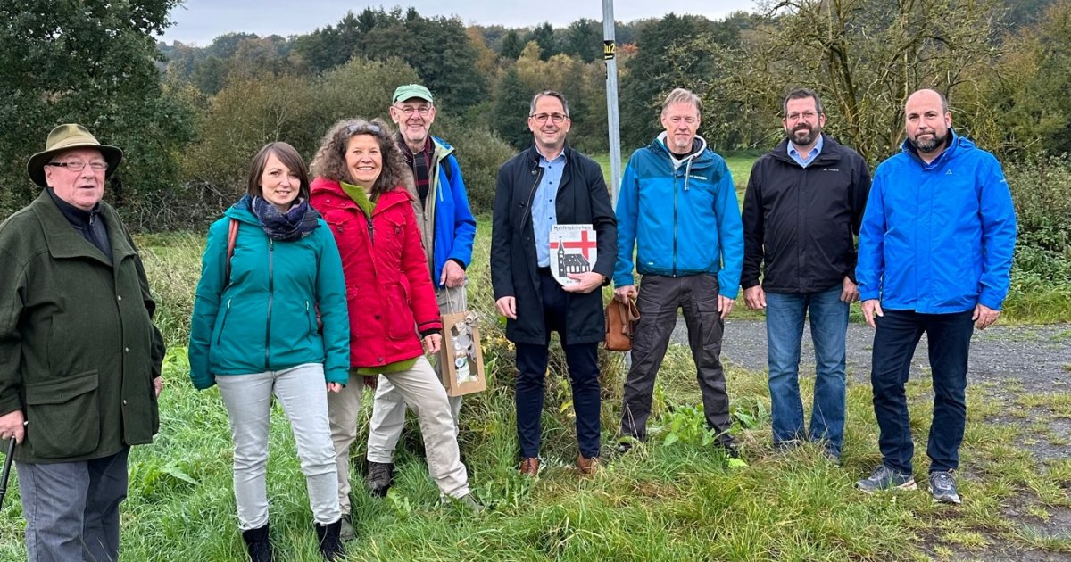 Wanderweg Qu2 bietet Naturerlebnis mit Verbindung zum Dreiherrenstein ...